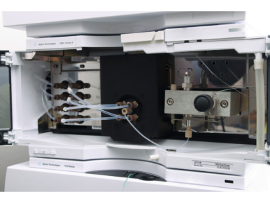 Agilent 1260 Infinity/1100 HPLC System with Quat Pump, ColComp and VWD ...