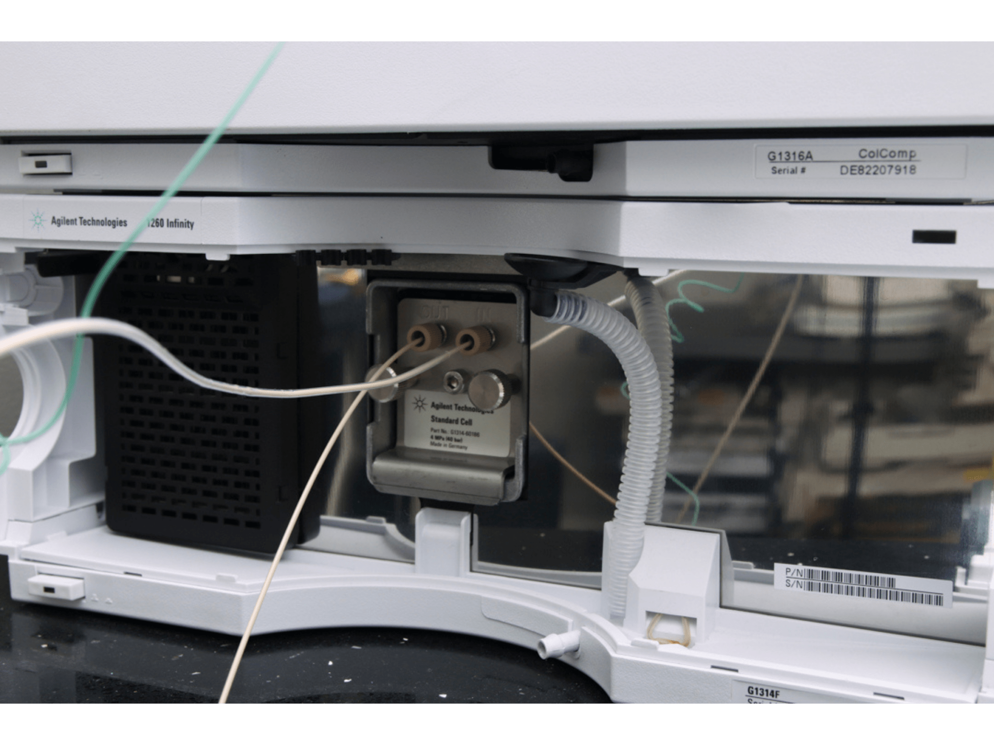 Agilent 1260 Infinity/1100 HPLC System with Quat Pump, ColComp and VWD ...