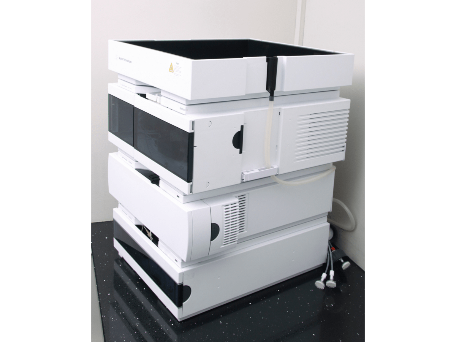 Agilent 1260 Infinity/1100 HPLC System with Quat Pump, ColComp and VWD ...