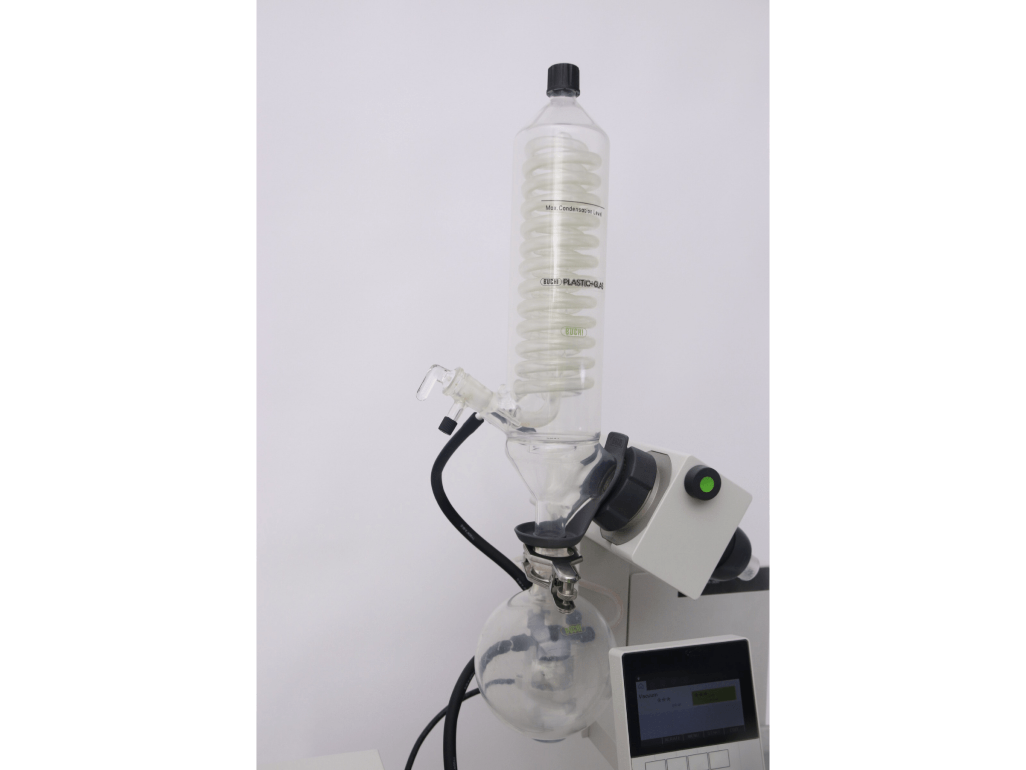 Buchi Rotavapor R-300 with Heating Bath & Vacuum Pump - Richmond Scientific