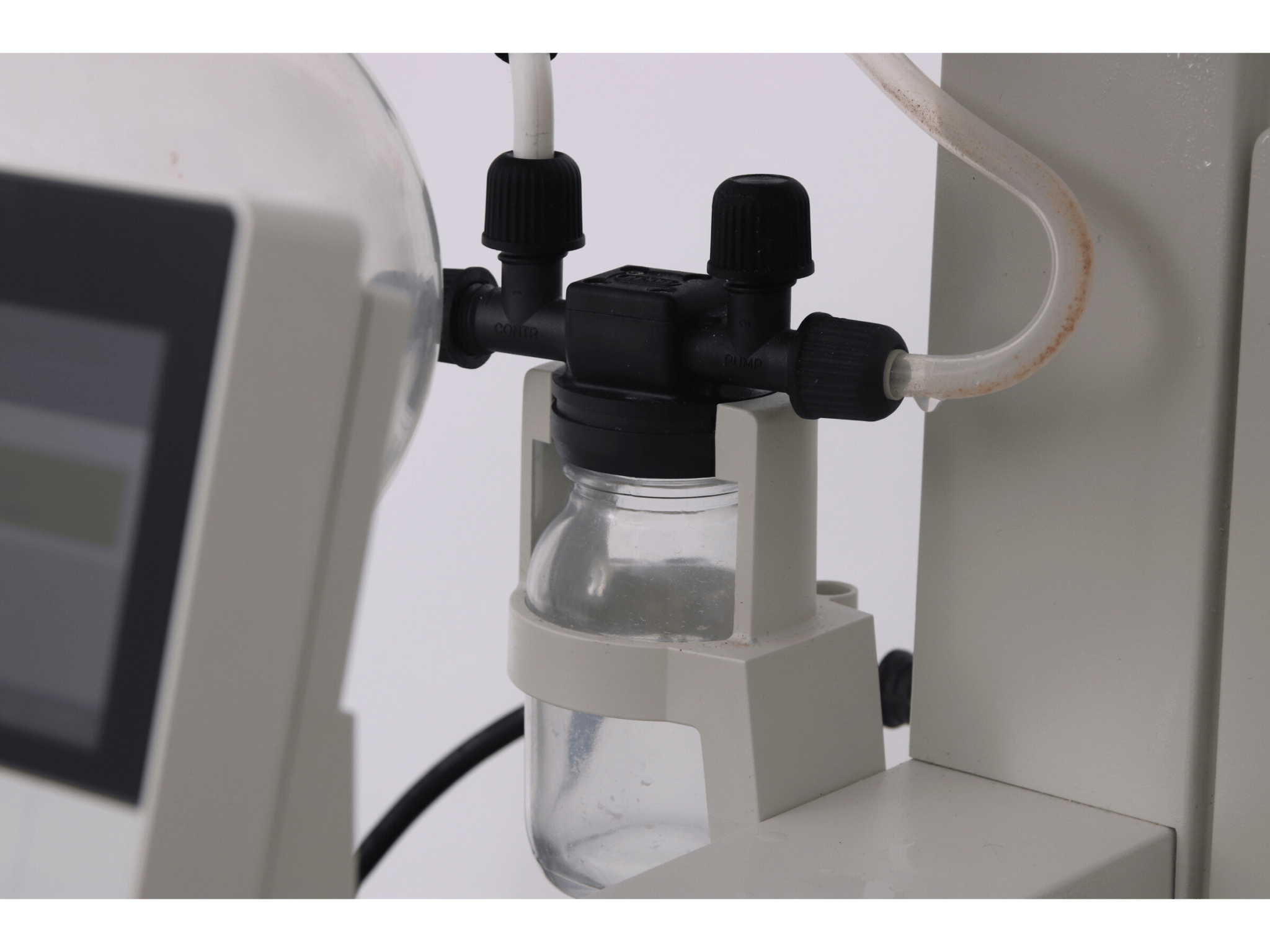 Buchi Rotavapor R-300 with Heating Bath & Vacuum Pump - Richmond Scientific