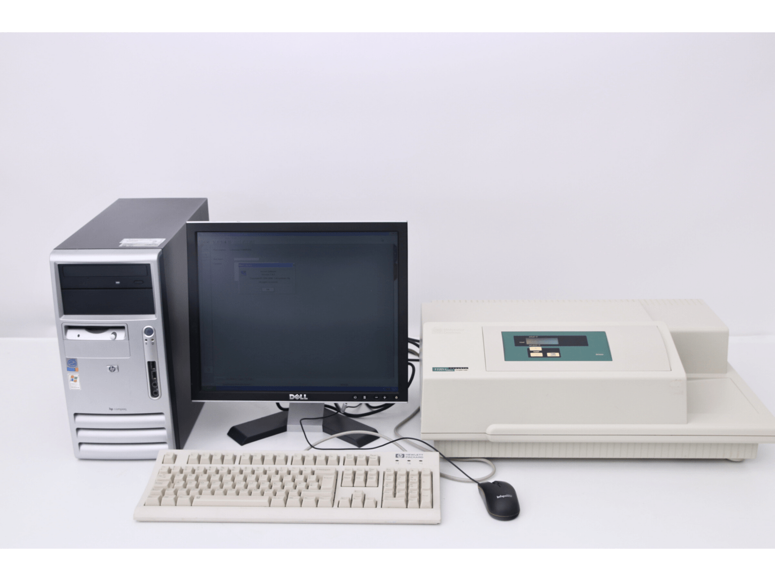 Molecular Devices Versamax Microplate Reader - Richmond Scientific