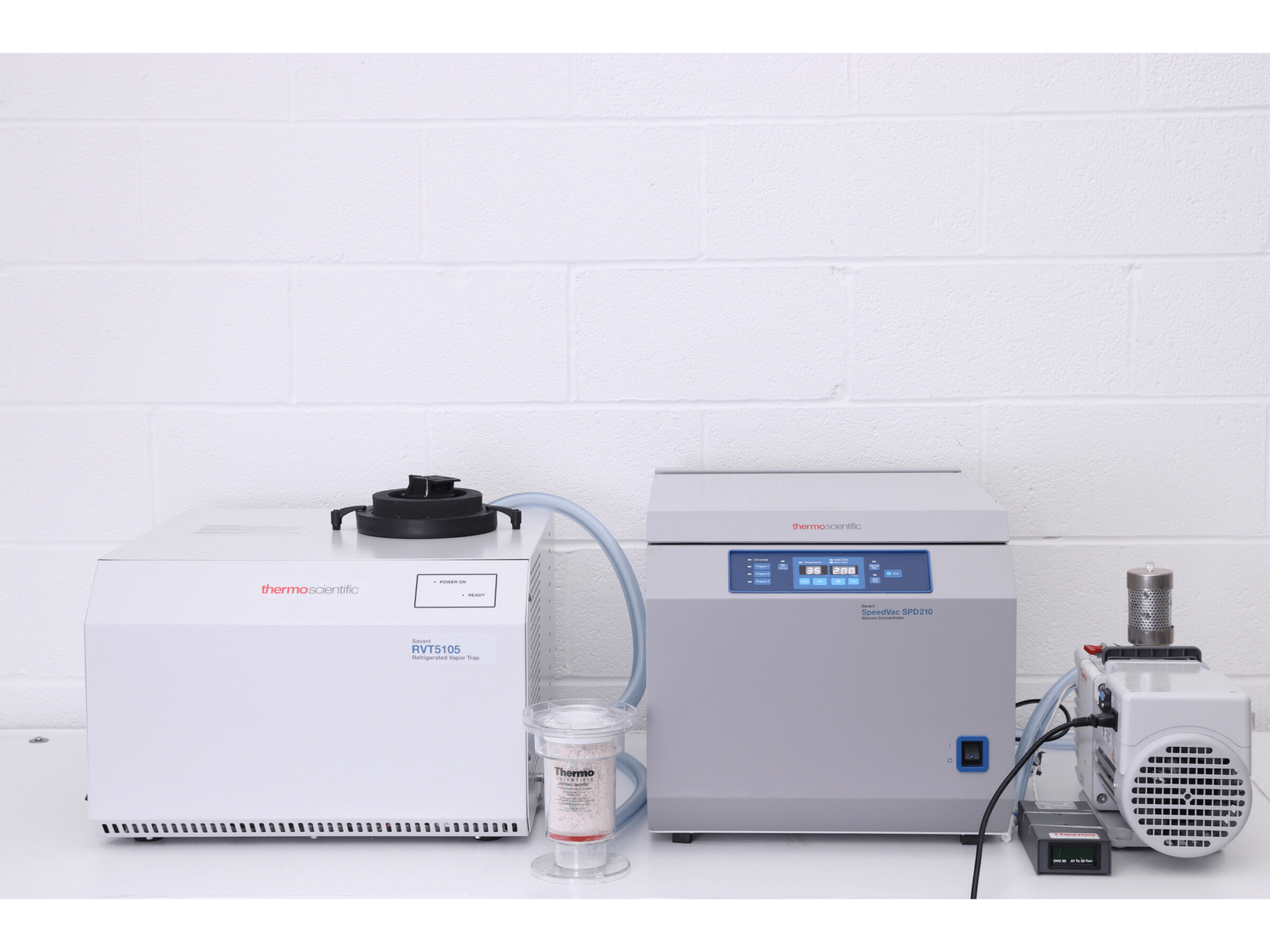 Thermo Scientific Savant SpeedVac SPD210 Vacuum Concentrator & RVT5105 ...