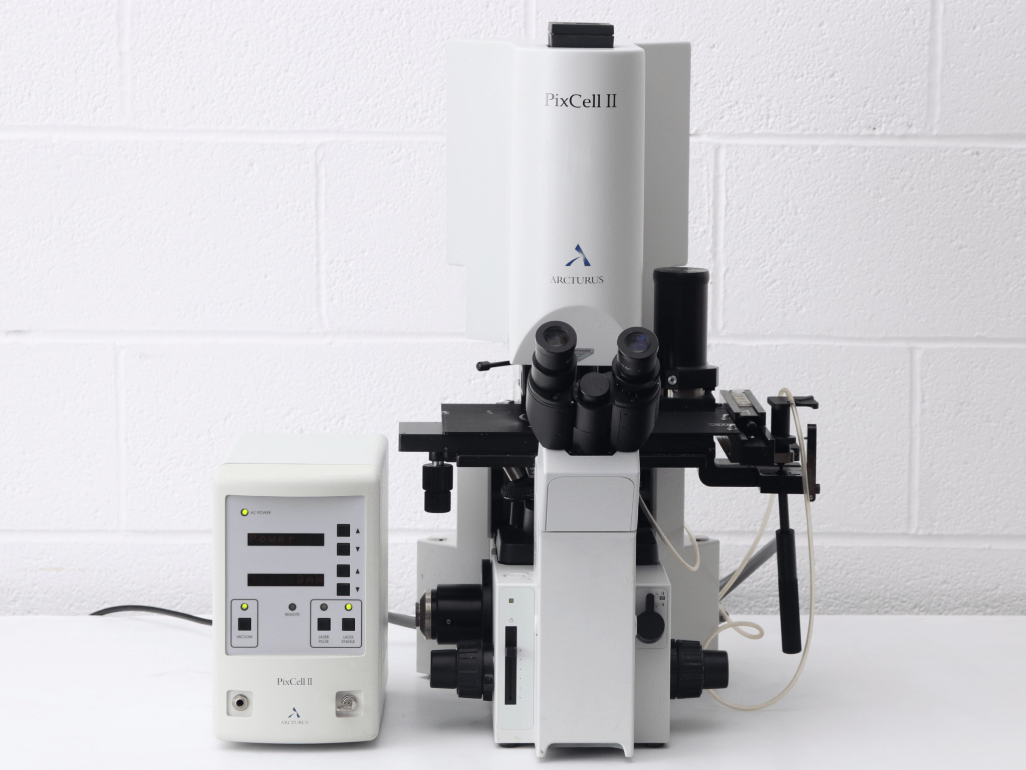 Arcturus PixCell II Laser Capture Microdissection Microscope - Richmond Scientific