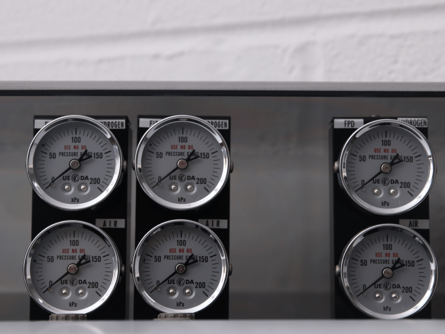 Shimadzu GC-2014 Gas Chromatograph - Richmond Scientific