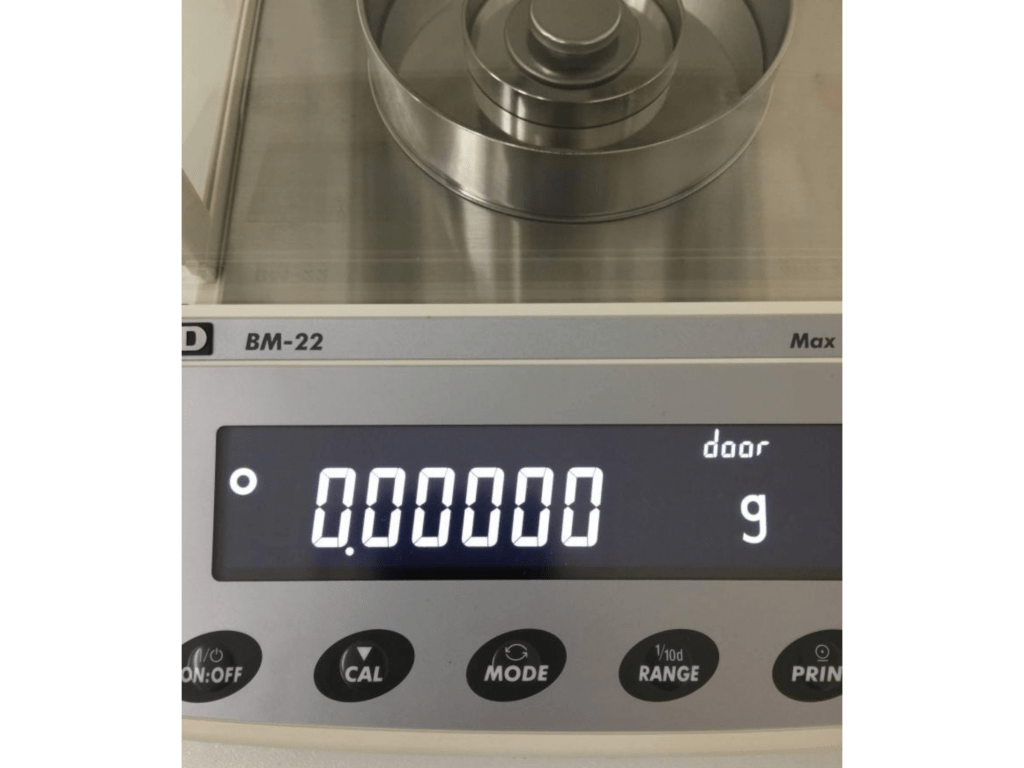A&D BM-22 Micro 5-Place Balance - Richmond Scientific