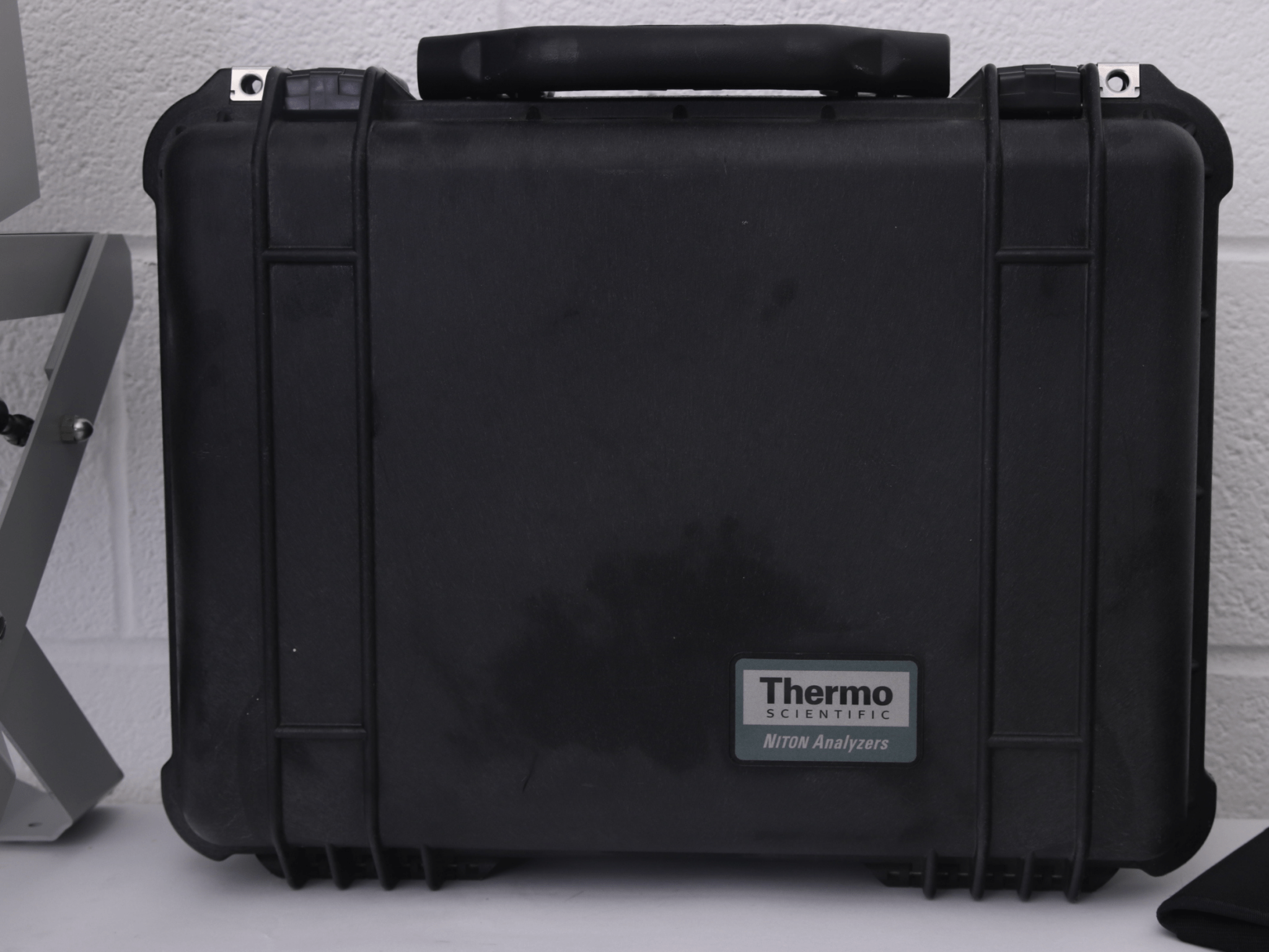 Thermo Scientific Niton XL3t 700 XRF Analyser - Richmond Scientific
