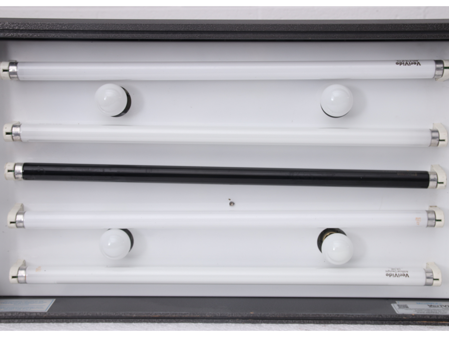 VeriVide CAC 60 Colour Assessment Cabinet - Richmond Scientific