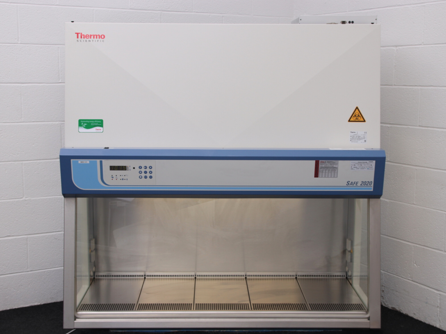 Thermo Scientific Safe 2020 Class 2 Biological Safety Cabinet ...
