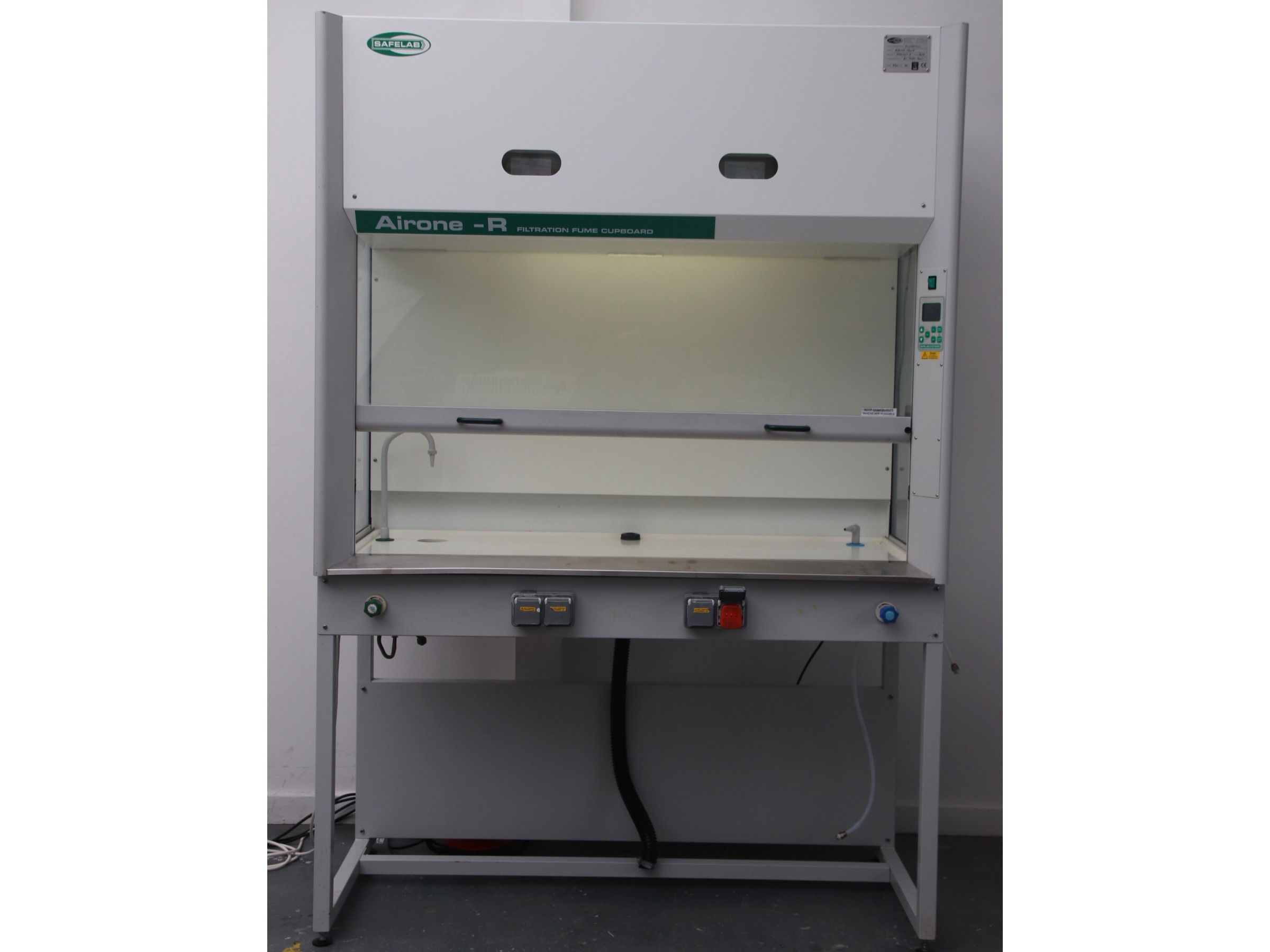 Fume Cupboards - Richmond Scientific