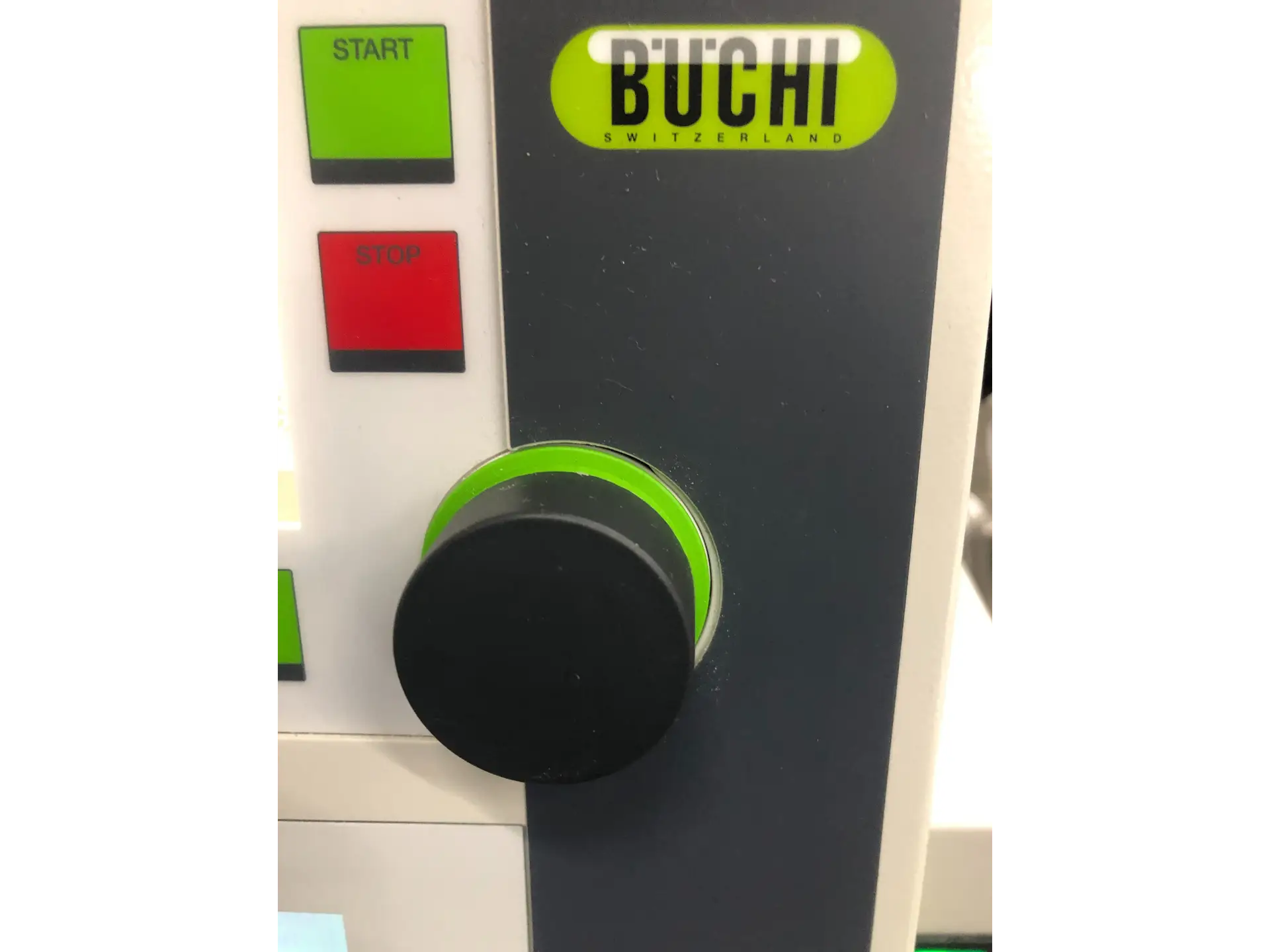Buchi RotaVapor R-220 SE Rotary Evaporator & F-125 Chiller - Richmond ...