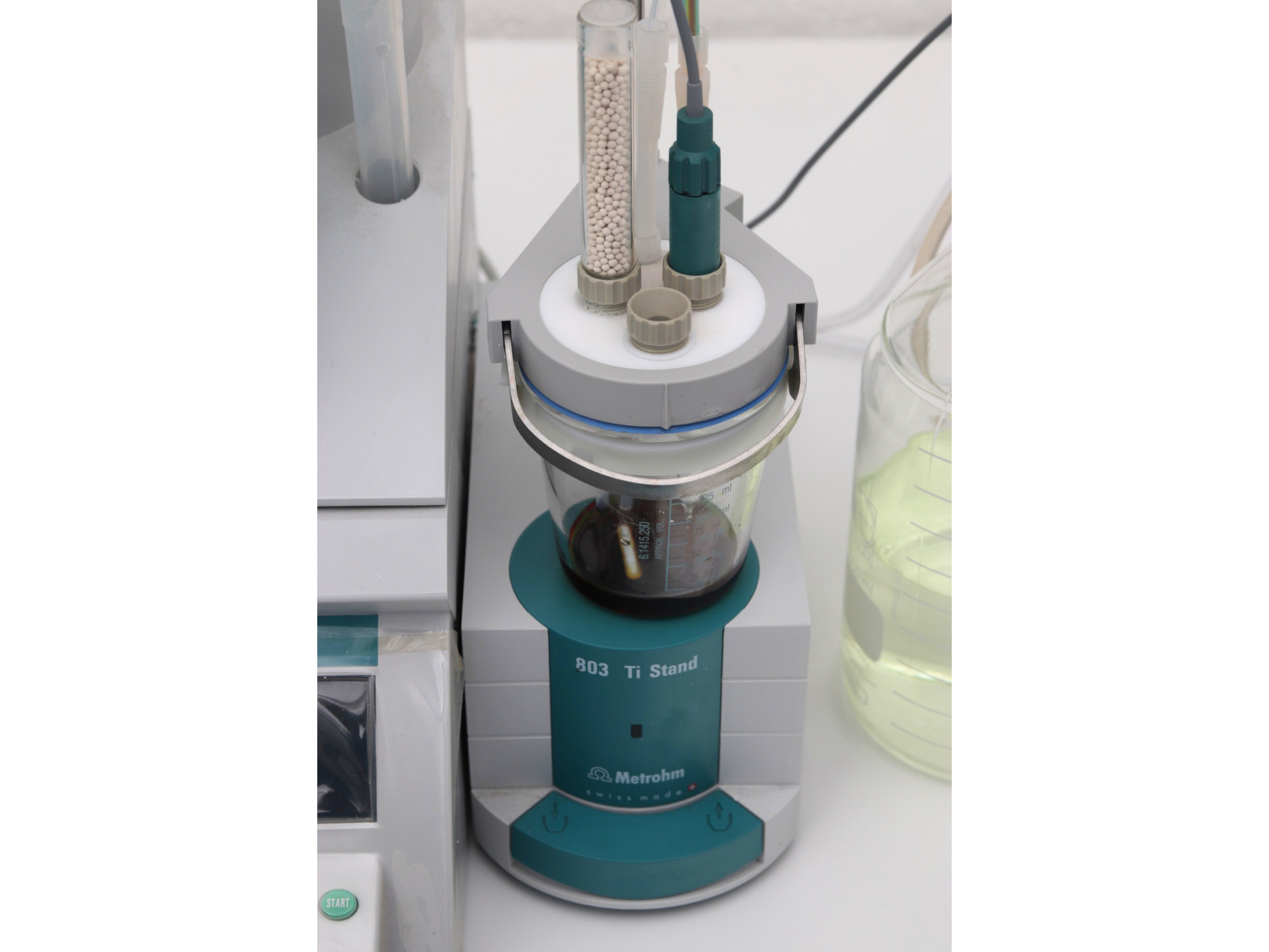 Metrohm 870 KF Titrino Plus - Richmond Scientific