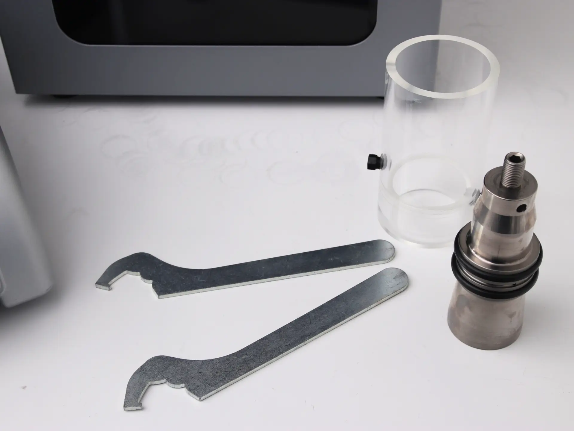 Misonix S-4000 Ultrasonic Liquid Processor - Richmond Scientific