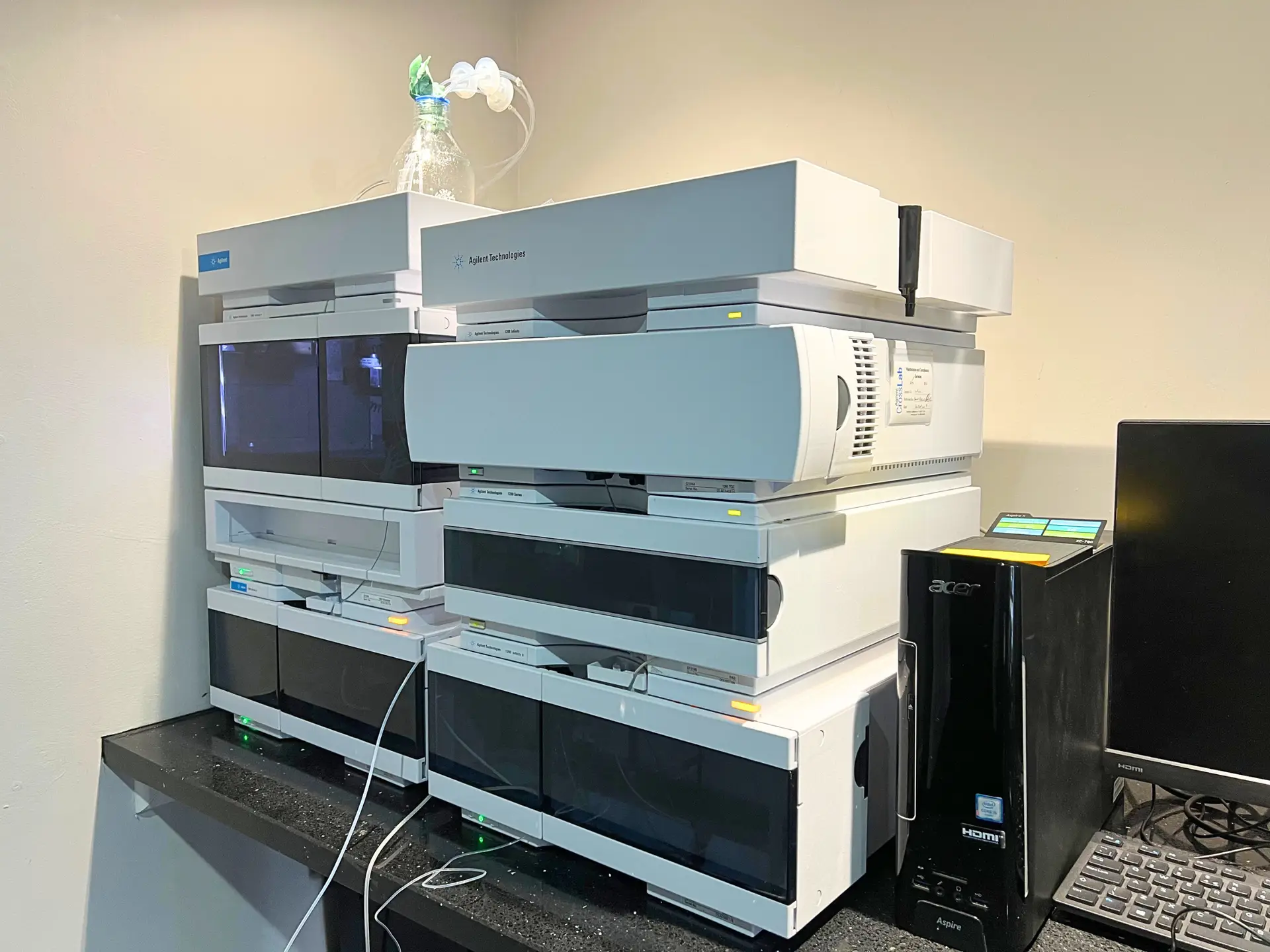 Agilent 1260 Infinity II HPLC System - Richmond Scientific