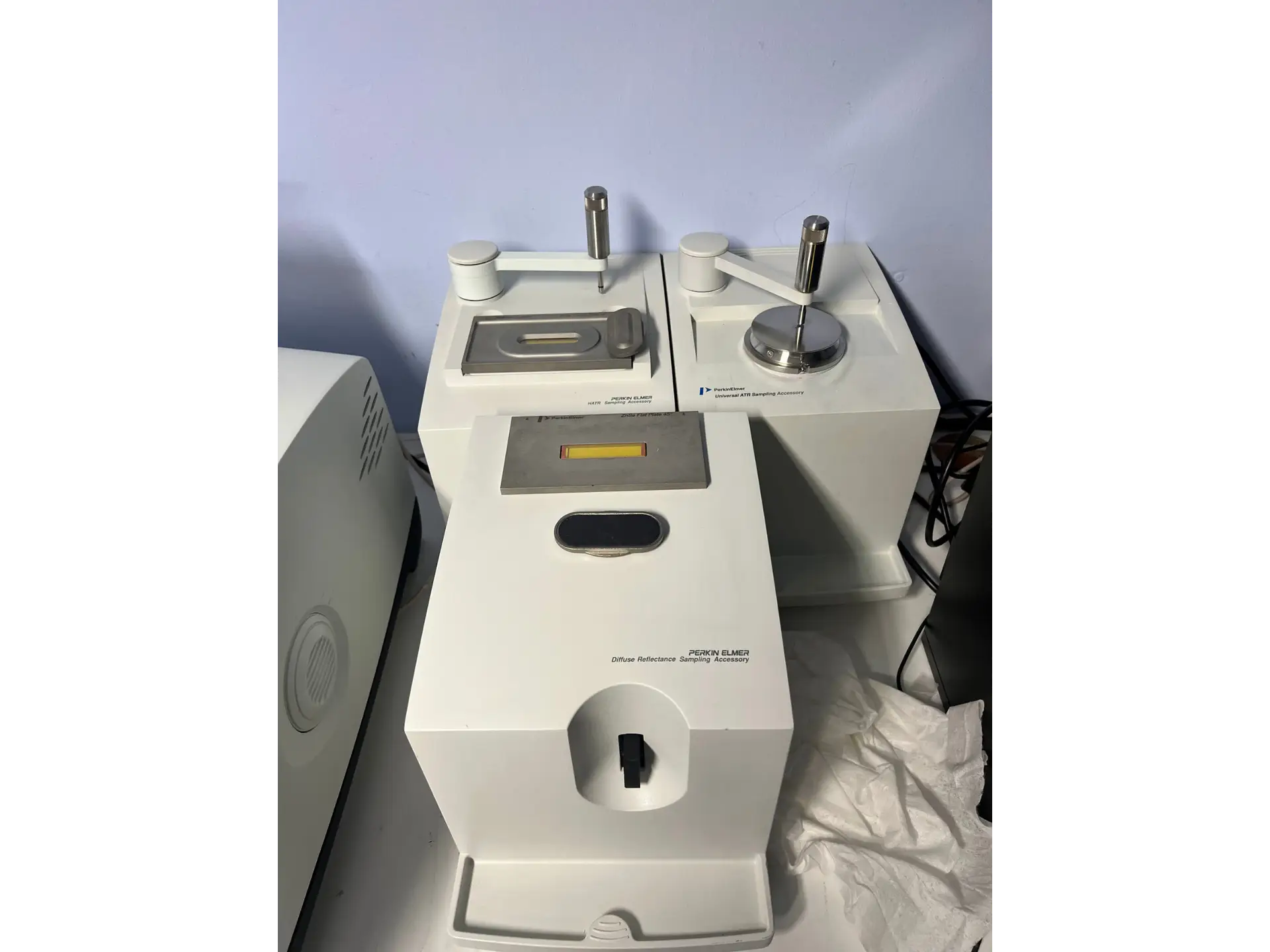 Perkin Elmer Frontier FT-IR Spectrometer - Richmond Scientific