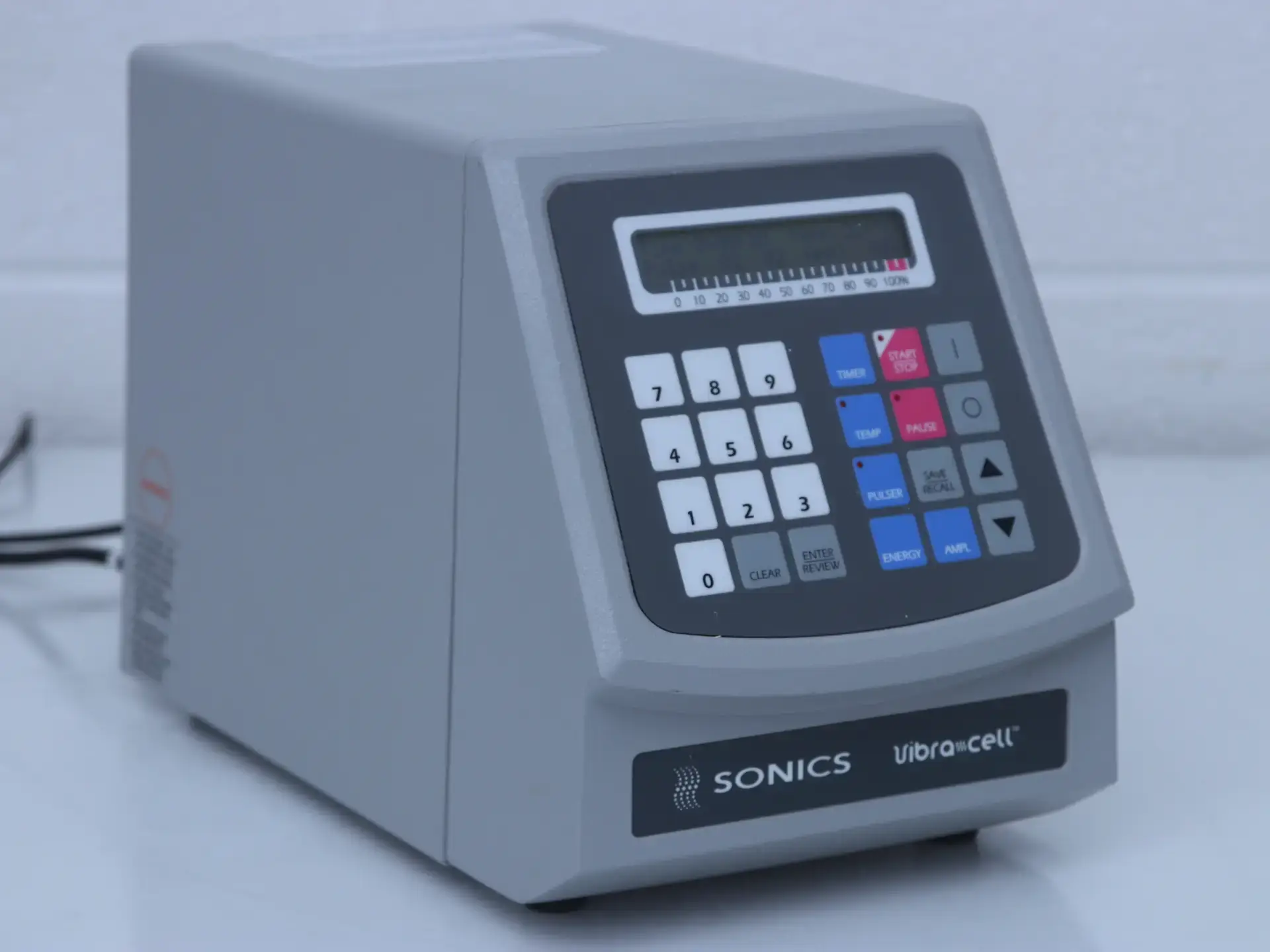 SONICS Vibra Cell VCX750 Ultrasonic Processor - Richmond Scientific
