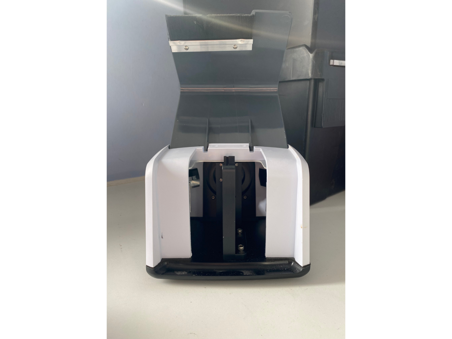 Agilent Cary 630 FTIR Spectrometer - Richmond Scientific