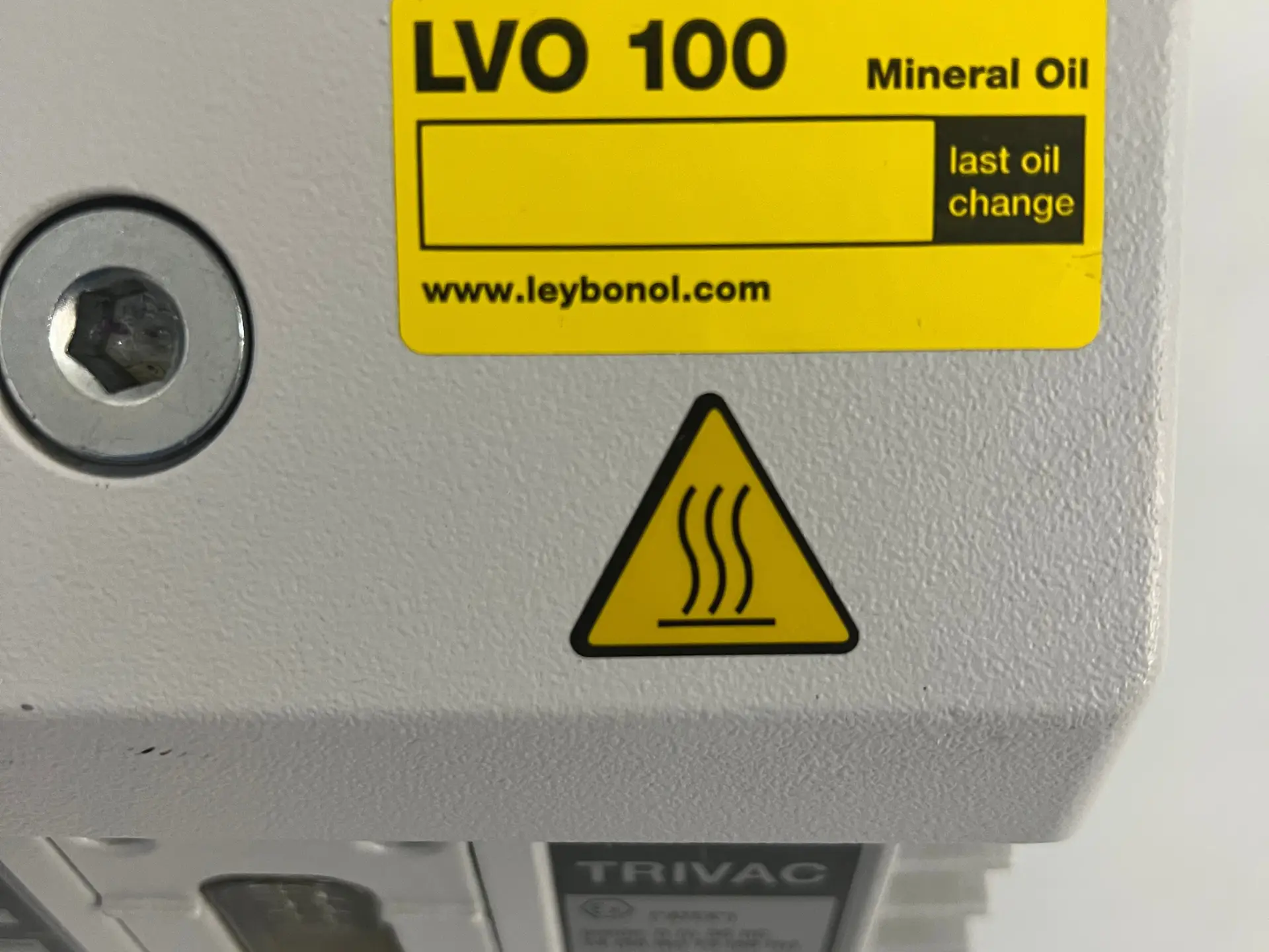 Leybold Trivac D16B LS90LPR/T Vacuum Pump - Richmond Scientific