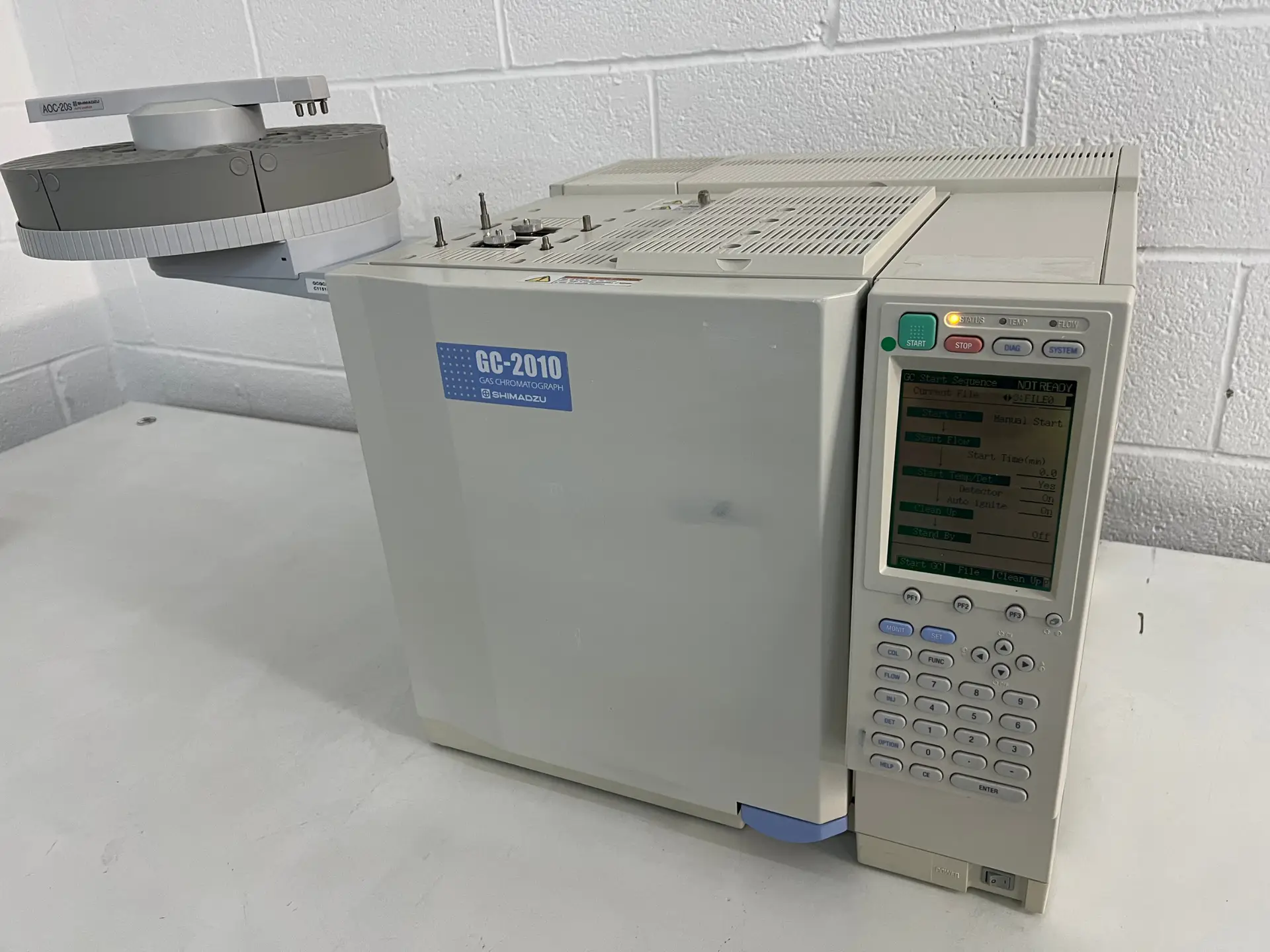 Shimadzu GC-2010 Gas Chromatograph - Richmond Scientific