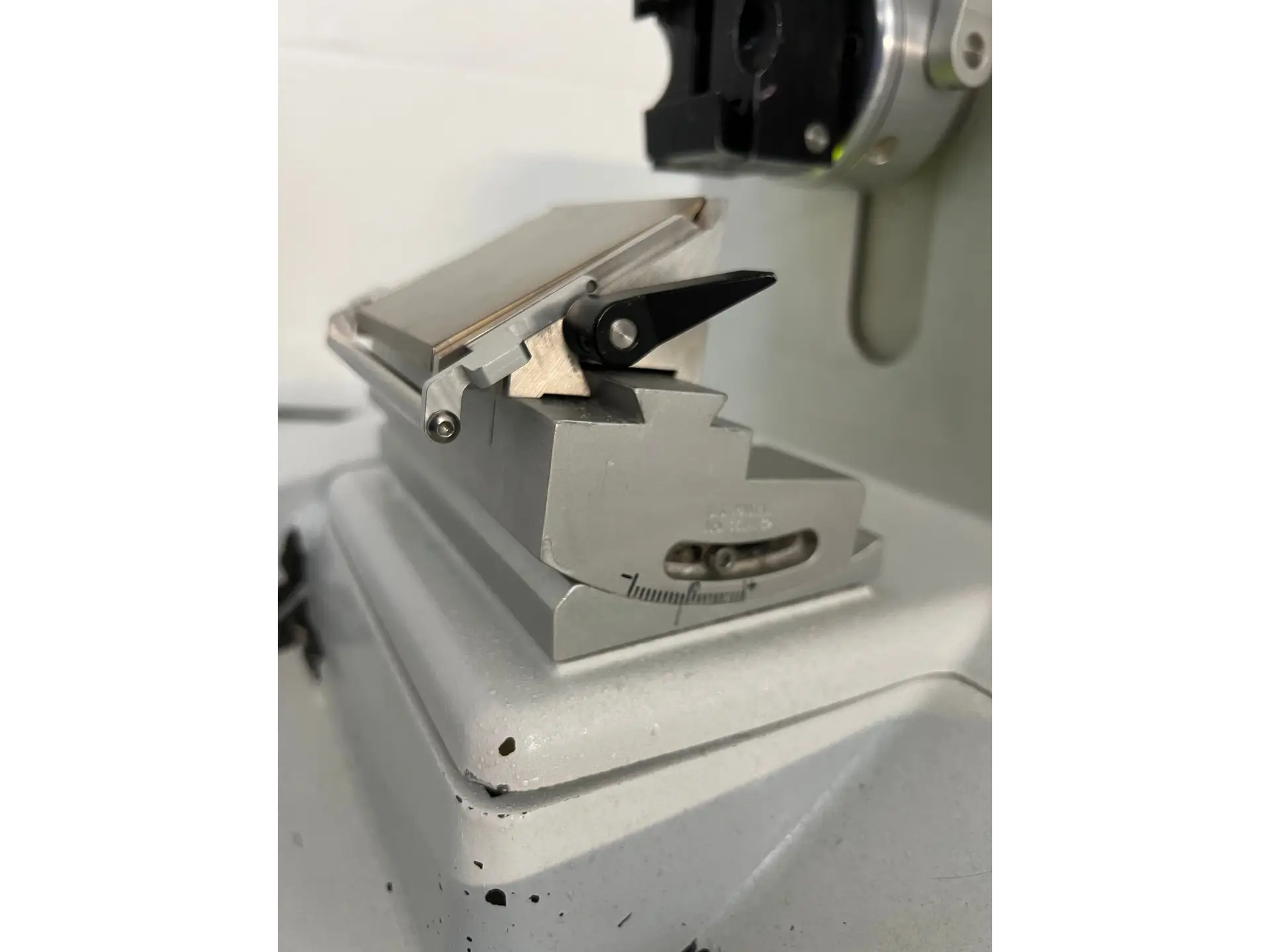 Thermo Shandon Finesse ME+ Microtome - Richmond Scientific