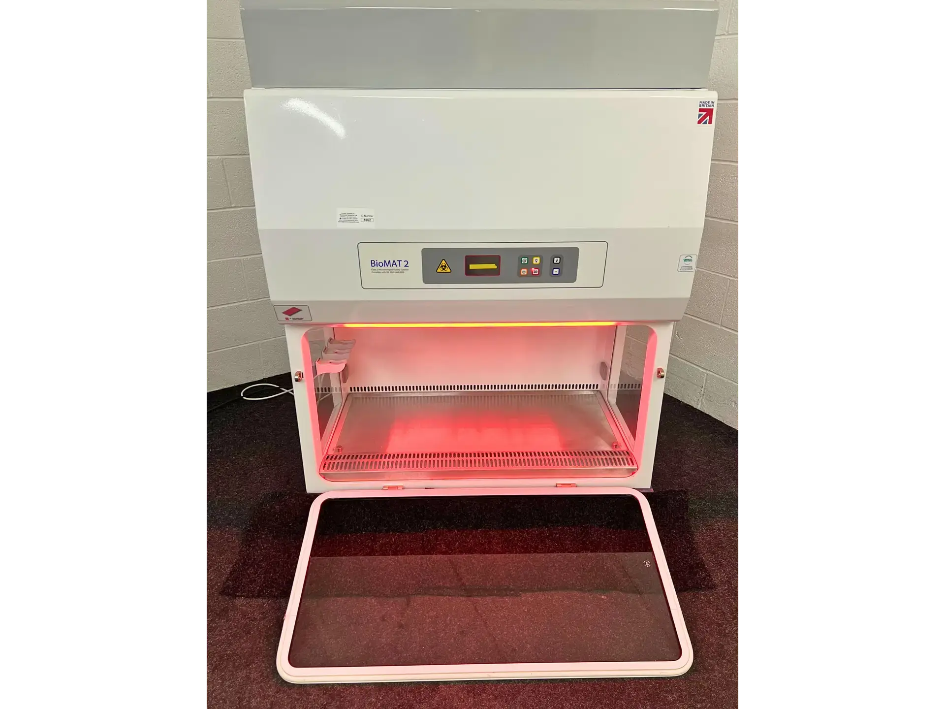 BioMat 2 Microbiological Safety Cabinet Class 2 - Richmond Scientific