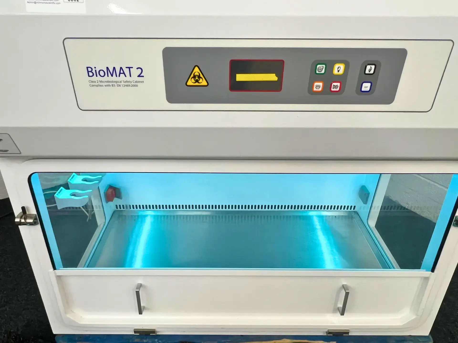 BioMat 2 Microbiological Safety Cabinet Class 2 - Richmond Scientific
