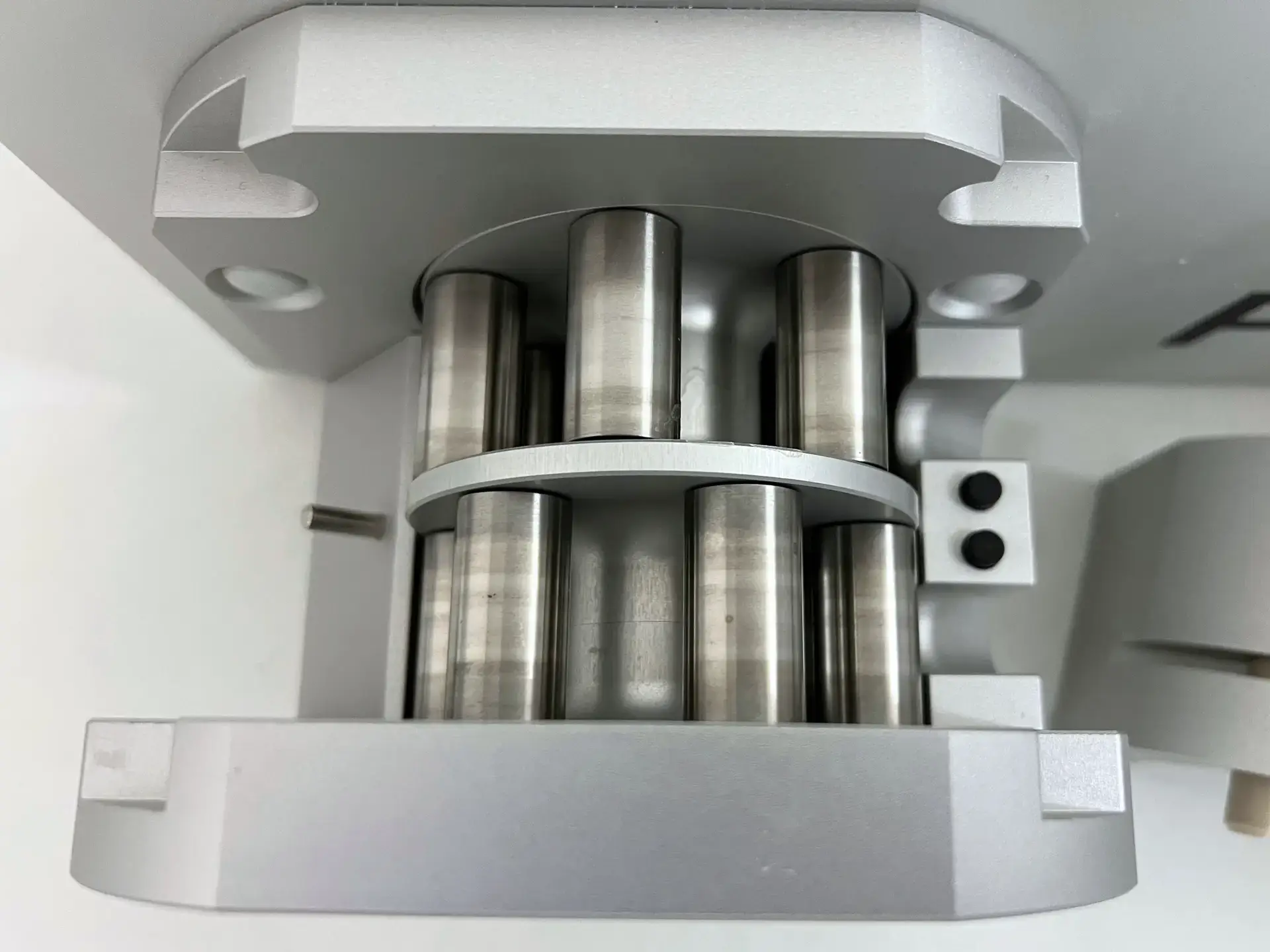 Flexicon PF7 Peristaltic Pump Filler - Richmond Scientific