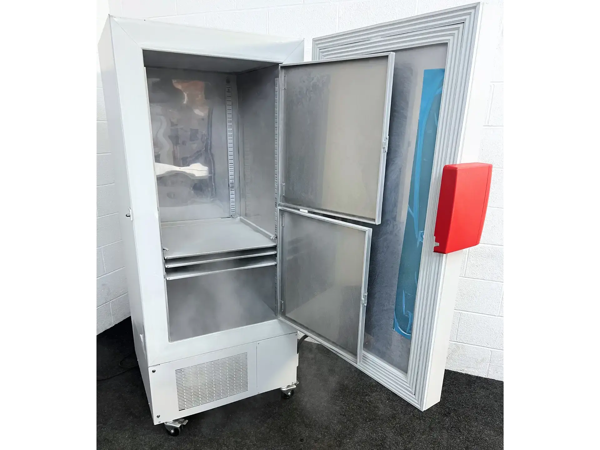 Binder UF V 500 ULT Freezer - Richmond Scientific