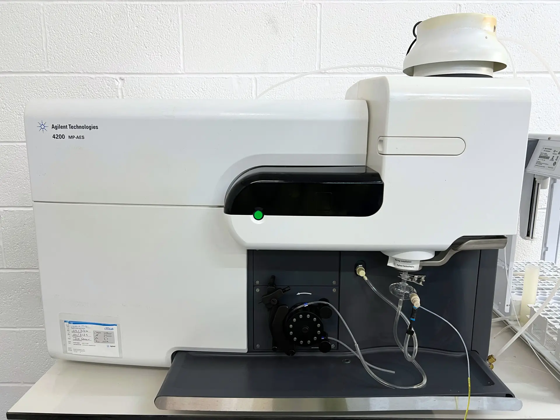 Agilent 4200 MP-AES Spectrometer & SPS4 Autosampler - Richmond Scientific